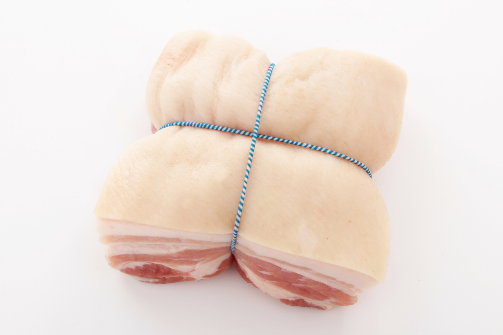 EU Hormone Free Pork Belly Rind-On (1kg) | Aussie Meat