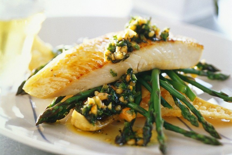 Buy Australian Saddle Tail Snapper Fillet Skin On (2 x 140g) | Aussie Meat